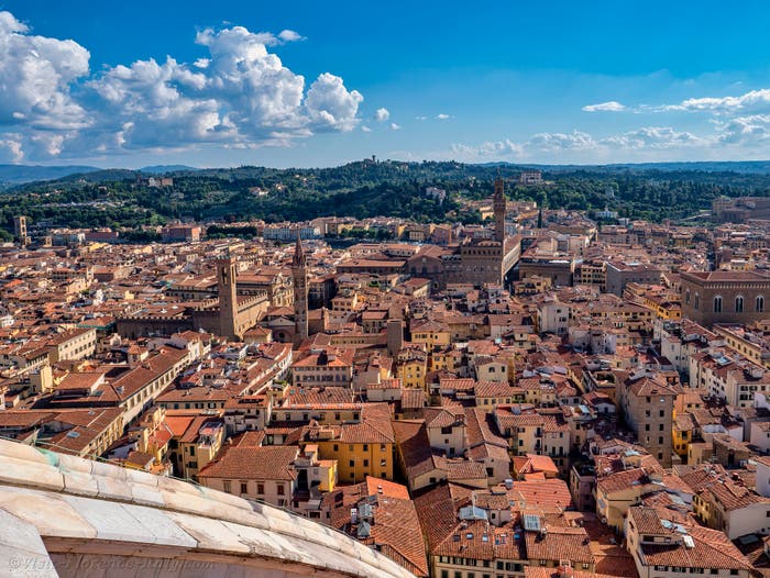 Pictures of the view of Florence from Brunelleschi's Dome